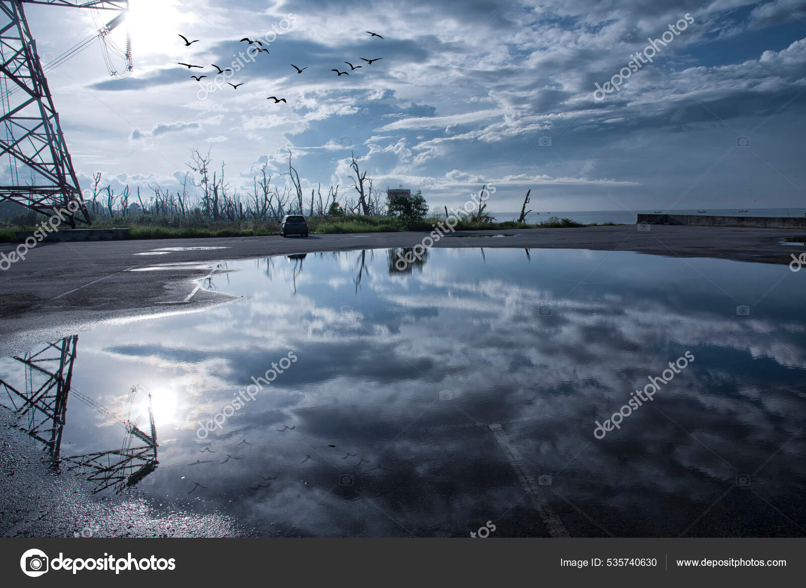 Reflective Pool Water Park — Stock Photo © sweemingyoung #535740630