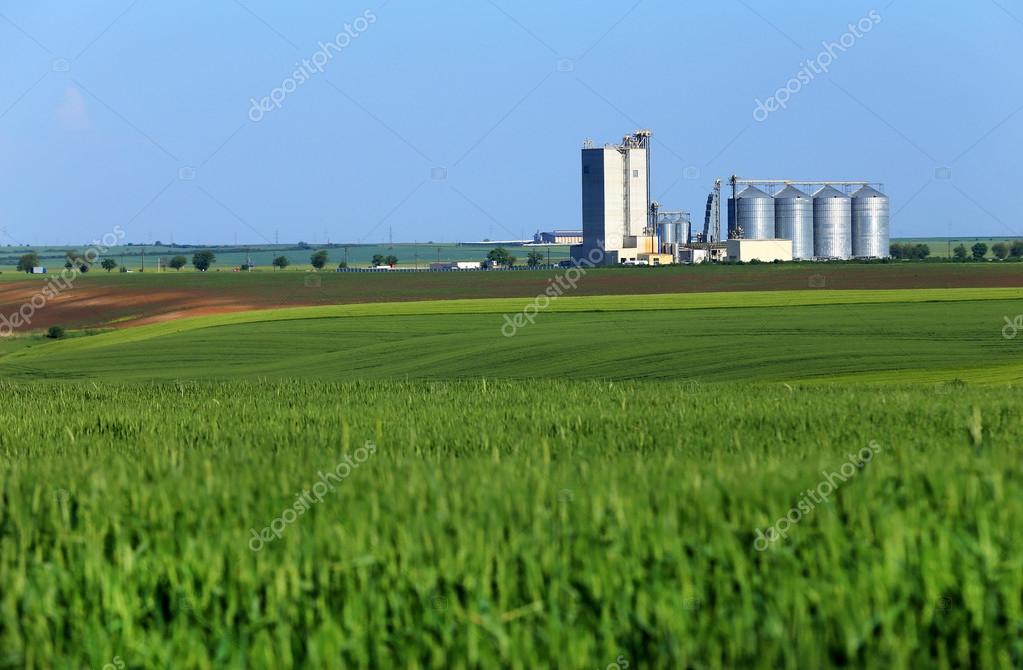 Grain warehouse Stock Photo by ©rechitansorin 25689229