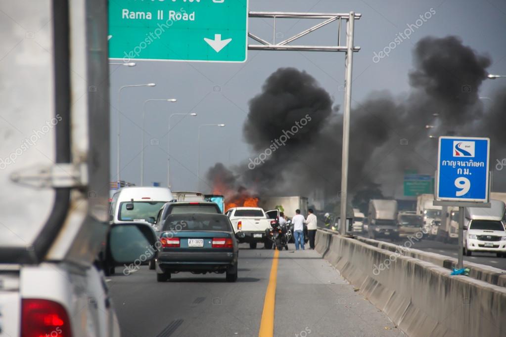 Explosive Car Crash Stock Editorial Photo © Chartcameraman 39689727