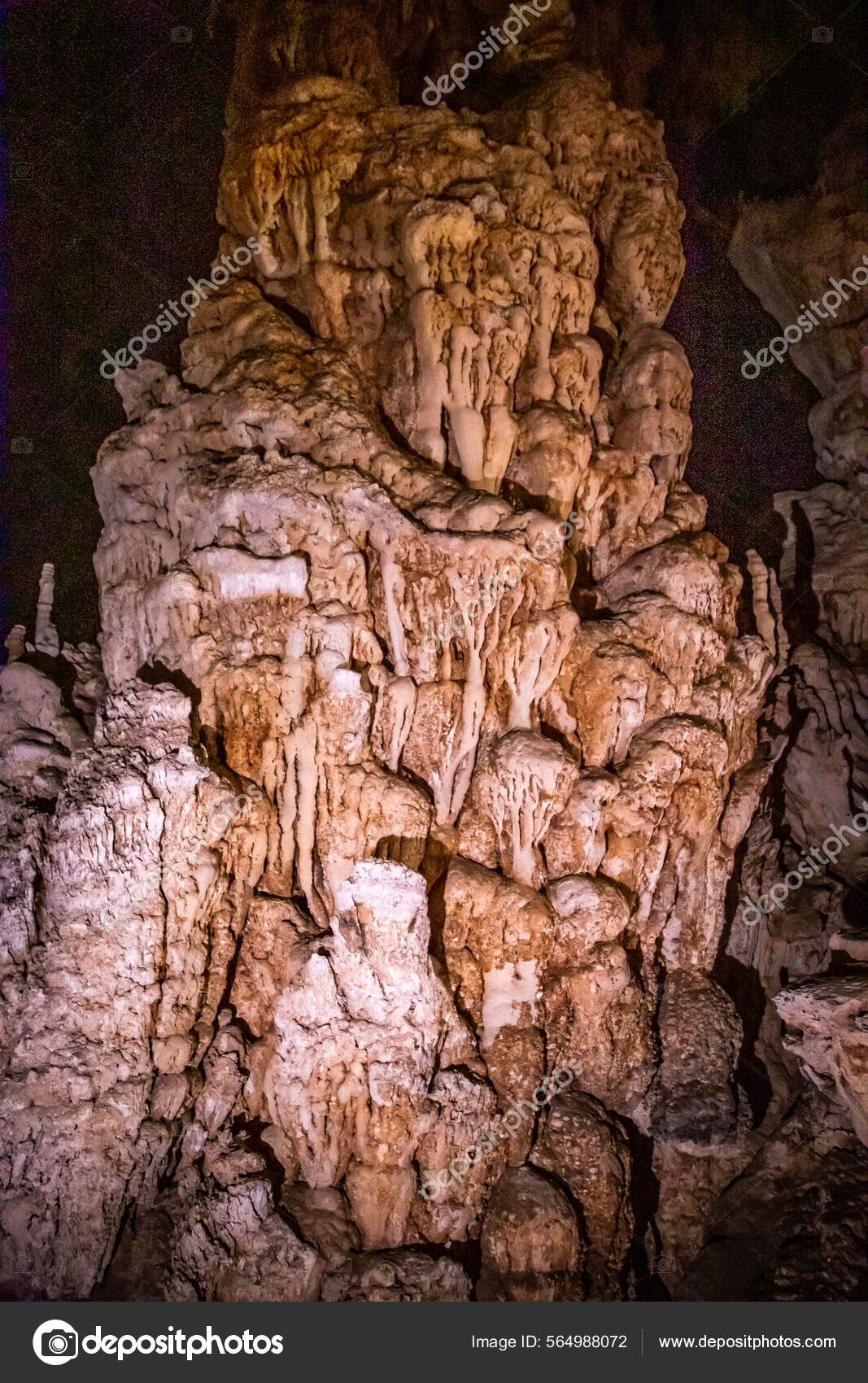 Tham Lod Cave near Pai, in Mae Hong Son, Thailand — Stock Photo ...