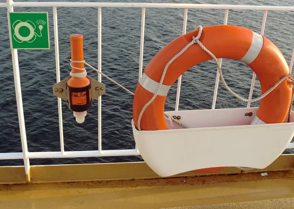 Boia salva vidas do navio Stock Photos, Royalty Free Boia salva vidas ...