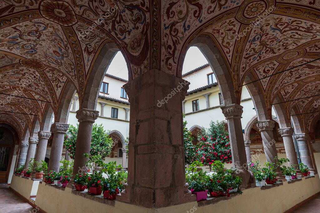 Roccamonfina. Santuario de la Madonna dei Lattani. Se encuentra en el ...