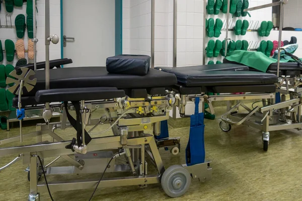 Hospital restraints Stock Photos, Royalty Free Hospital restraints ...