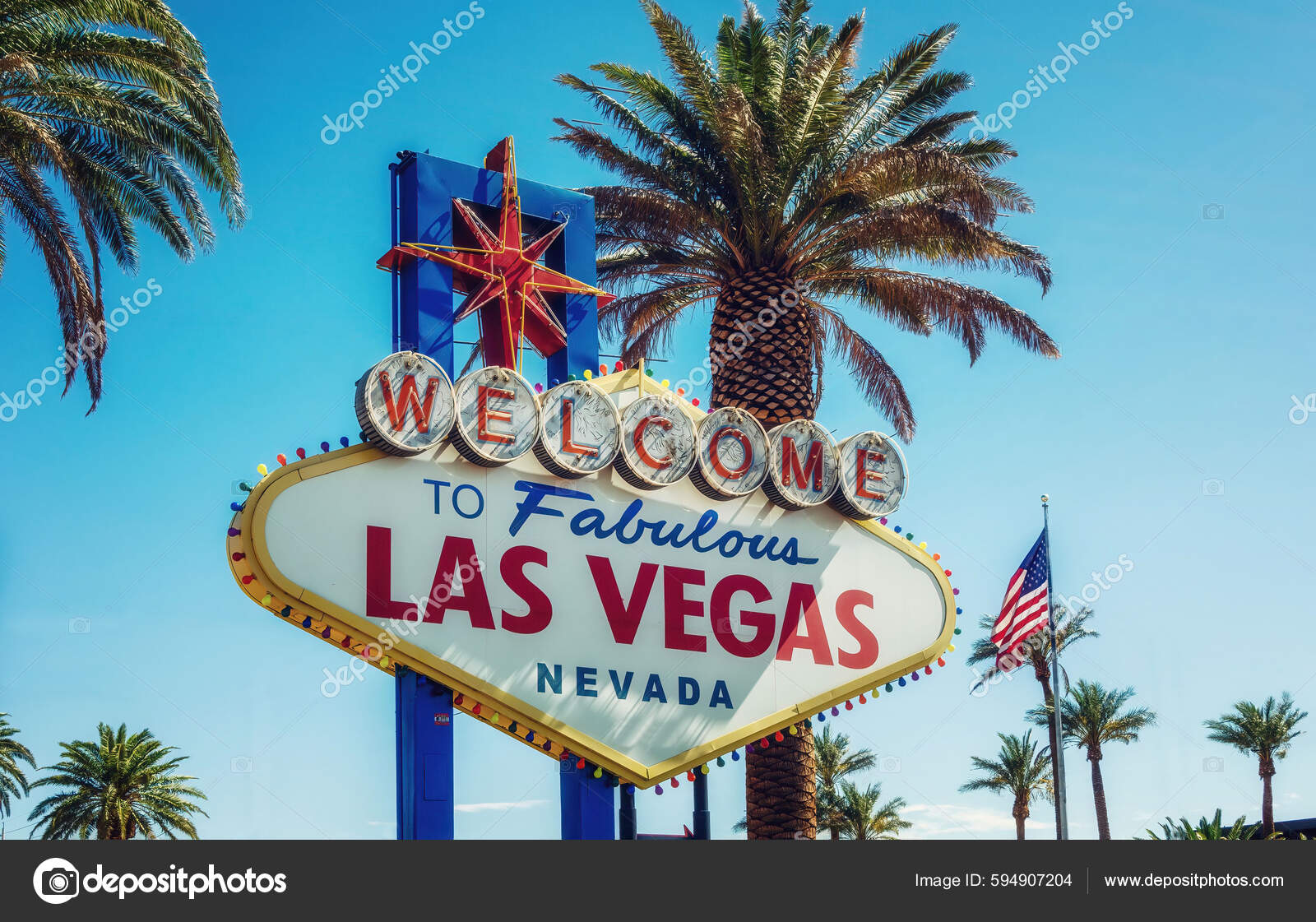 Vintage Iconic Welcome Fabulous Las Vegas Sign — Stock Editorial Photo ...