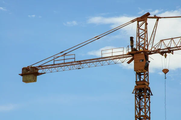 Crain construction building Stock Photo by ©artitcom 31305713