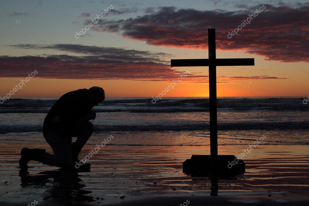 Man Kneeling Cross — Stock Photo © rghenry #30785913