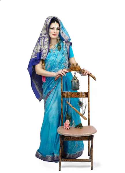 Indian welcome standing full size lady fotos de stock, imágenes de ...