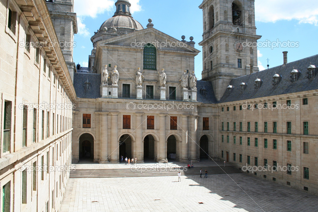 The Royal Monastery El Escorial, Spain — Stock Photo © selenar #30340455