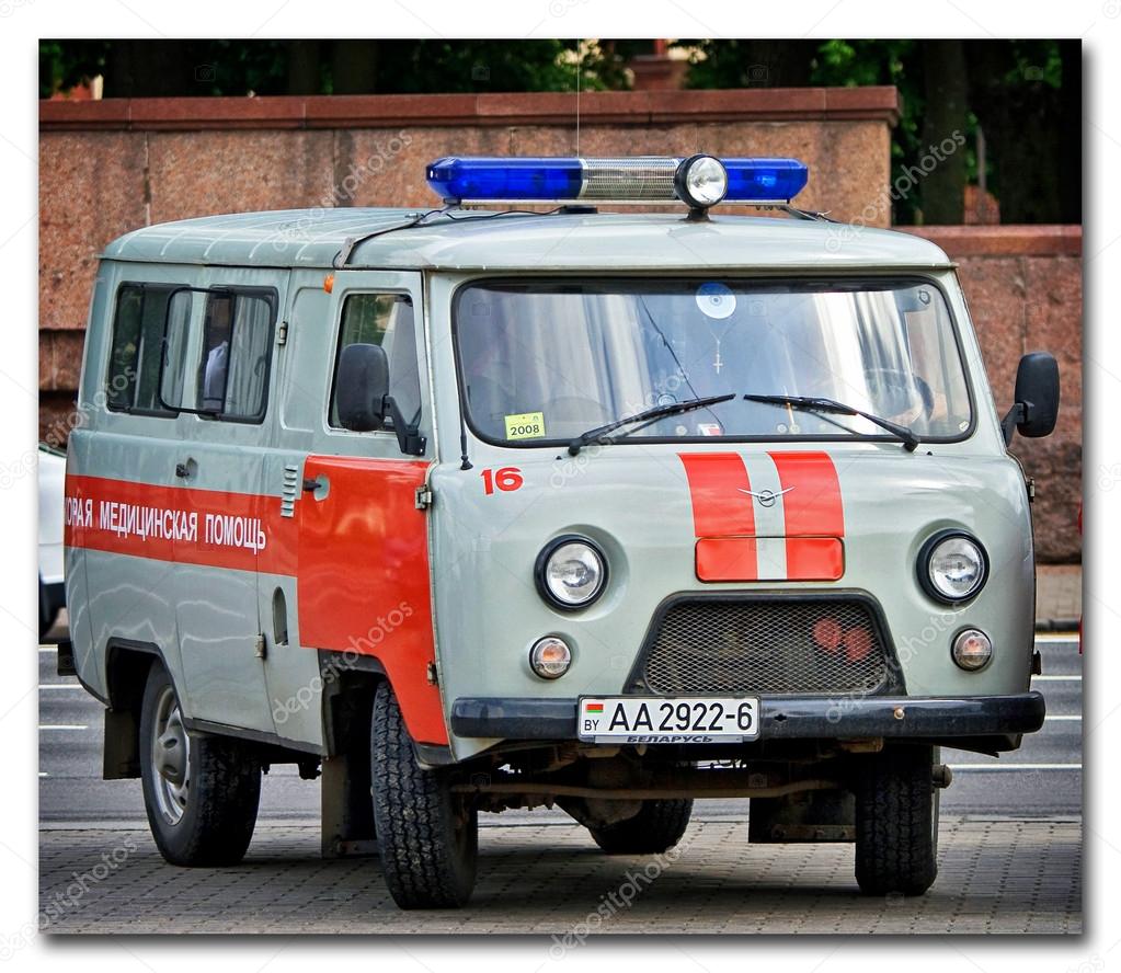 Ambulance car — Stock Photo © zx6r92 #37598943