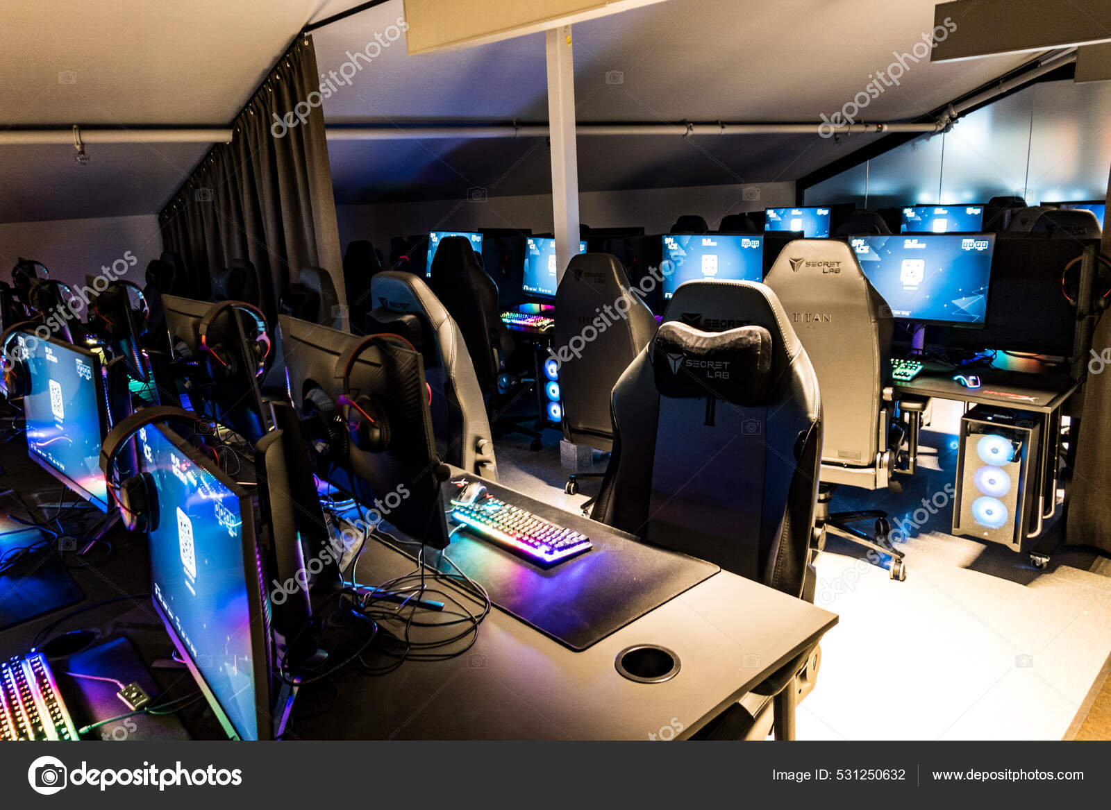 Stockholm Sweden Gaming Computers Hall New Space Stockholm Gaming ...