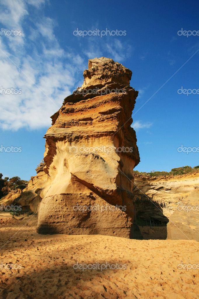 Limestone Pillar — Stock Photo © tanyapuntti #37014779