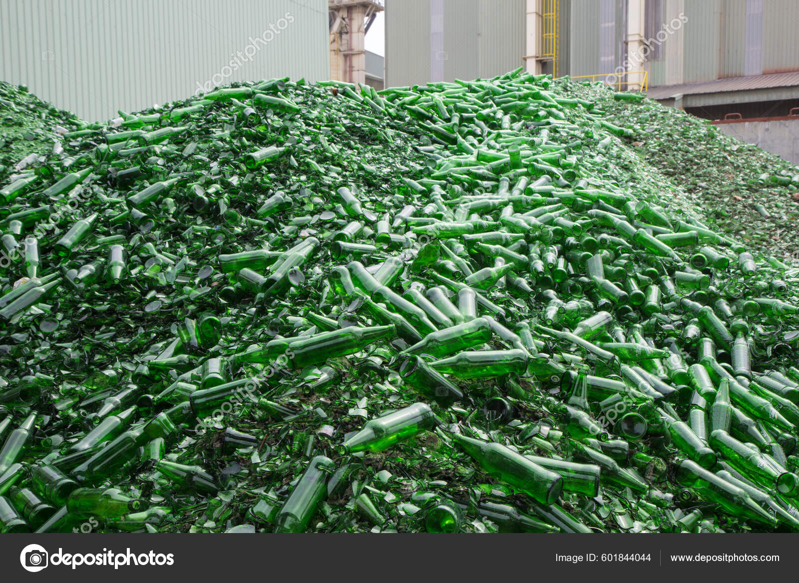 Background Many Recycle Pieces Broken Glass Green — Stock Photo ...