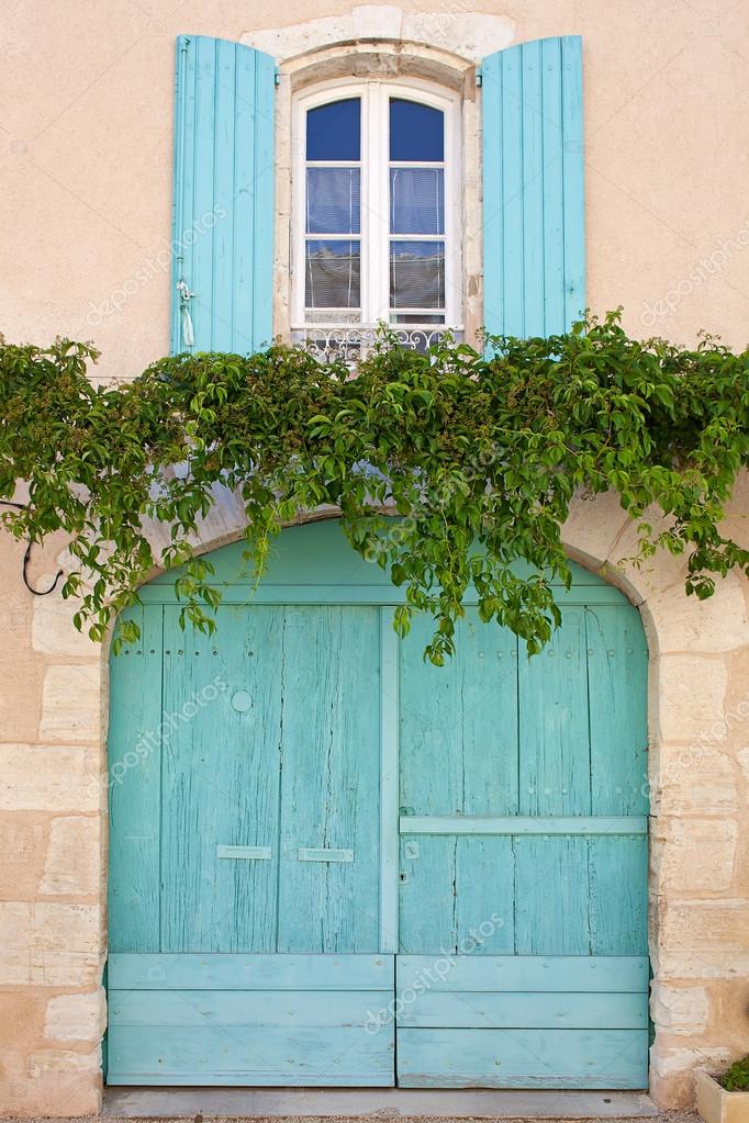 Beautiful old house front — Stock Photo © belahoche #32595697