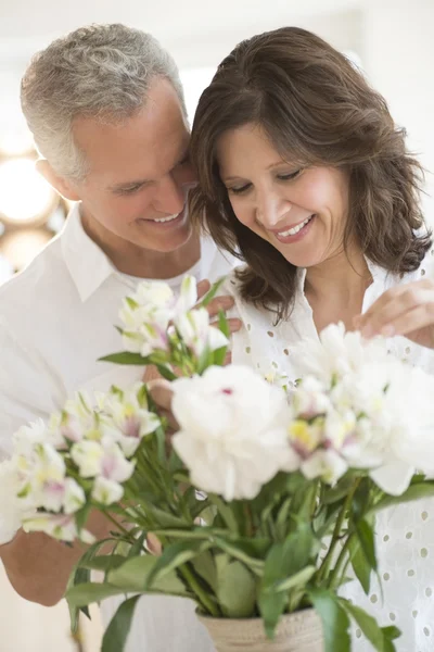 Romantic couple flowers Stock Photos, Royalty Free Romantic couple ...