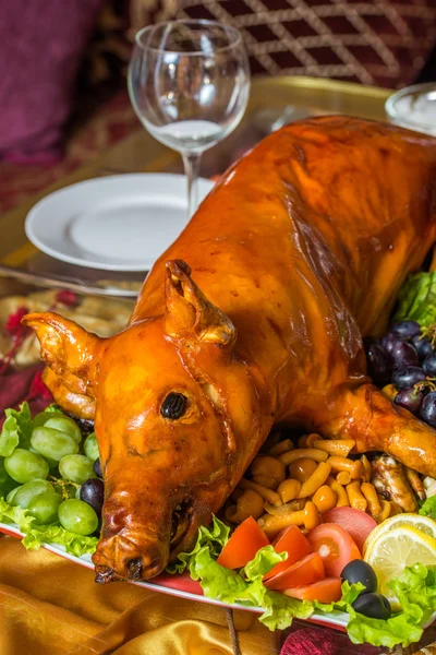 Roast pig dinner Stock Photos, Royalty Free Roast pig dinner Images ...
