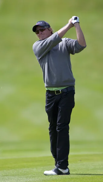 Imagens de Steven tooby caddy sem royalties | Depositphotos