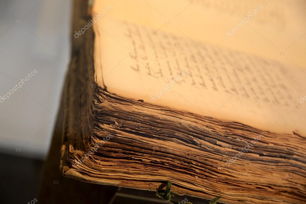 Fat old open book with tattered pages 001 — Stock Photo © designf21 ...