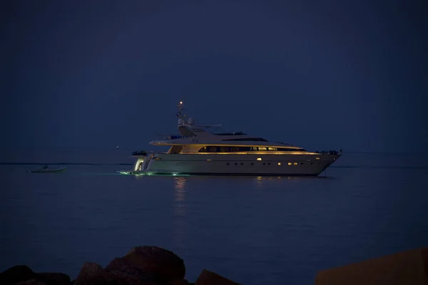 Night panorama yacht Stock Photos, Royalty Free Night panorama yacht ...