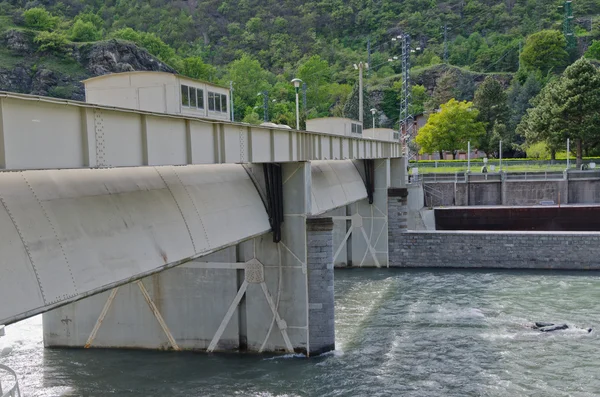 Hydroelectric bonds Stock Photos, Royalty Free Hydroelectric bonds ...