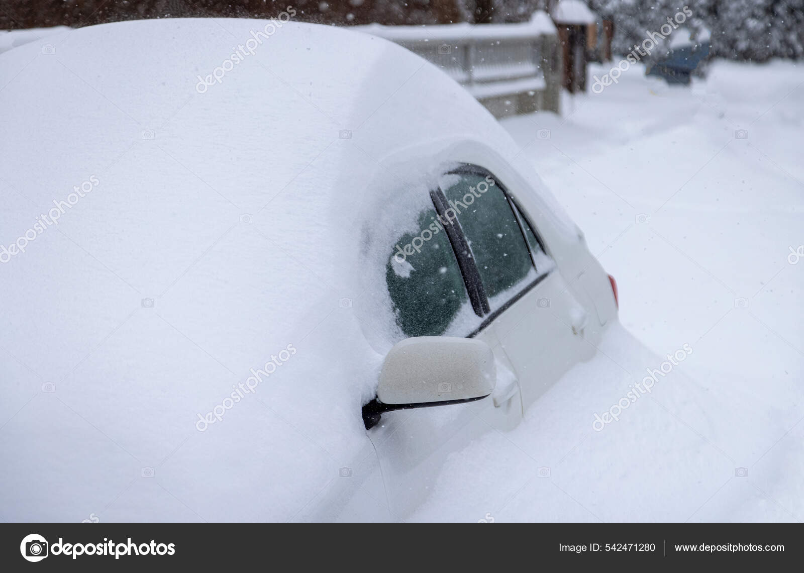 Snowstorm blizzard in Toronto, North America, that causes public ...