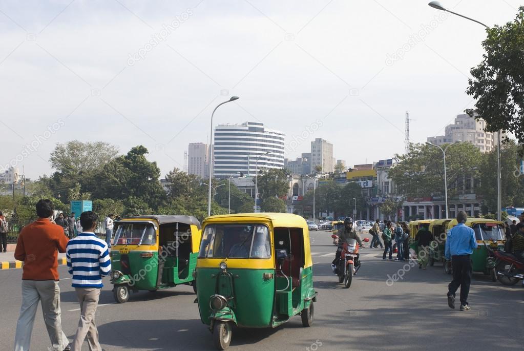 Auto rickshaws — Stock Editorial Photo © imagedb_seller #32950987