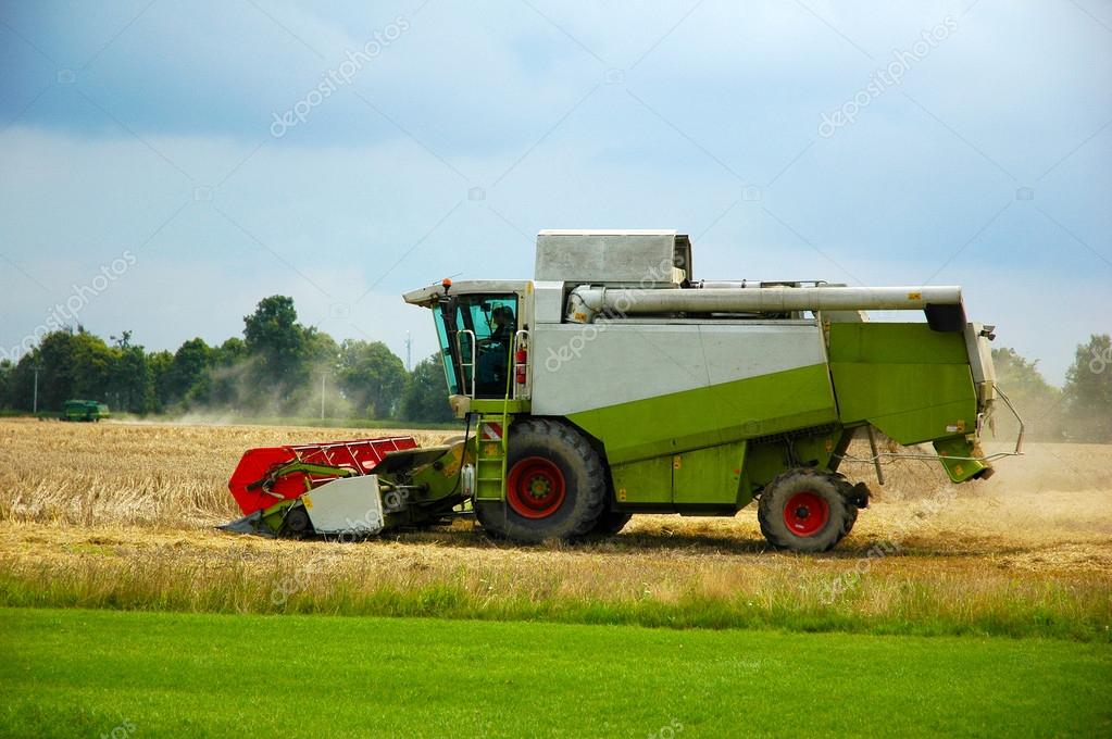 Combine harvester. Stock Photo by ©vlasota 42442541