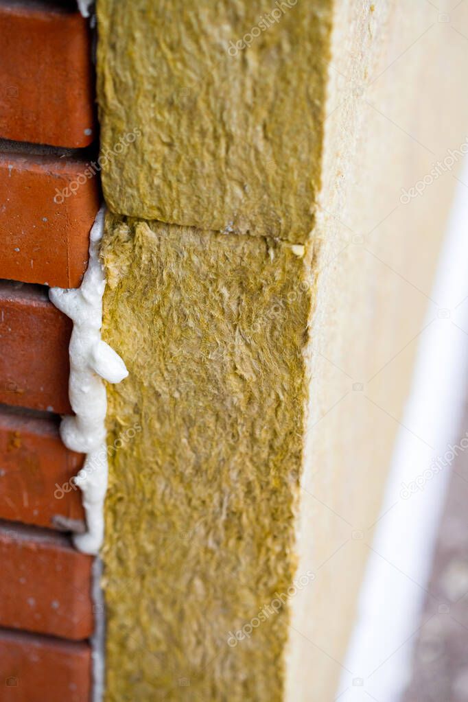 Material de aislamiento térmico, lana de roca. Capa de aislamiento ...