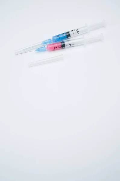 Medicamentos inyectables fotos de stock, imágenes de Medicamentos ...