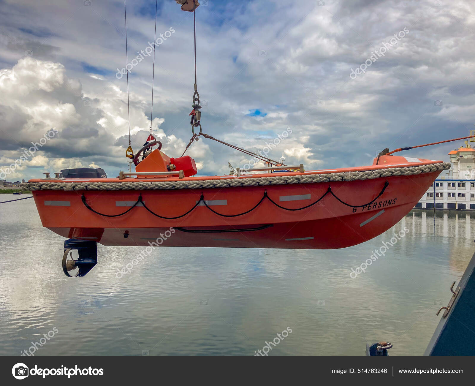 Man Overboard Boat Lifted Ships Davit Ready Launching Mob Boat – Stock ...