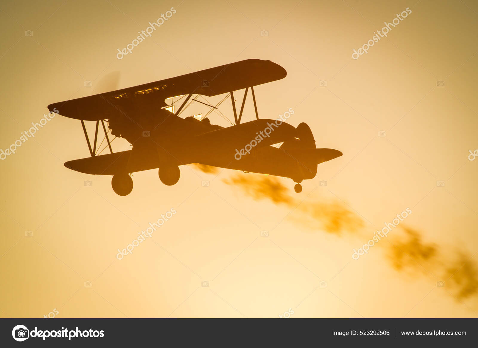 Boeing Stearman Biplane Sunset Air — Stock Photo © Wirestock #523292506