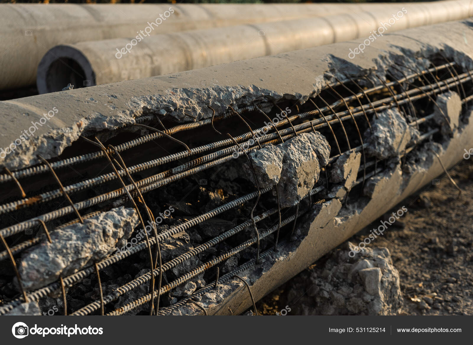 Reinforced Concrete Column Damaged Cannot Used Safely Reinforced ...