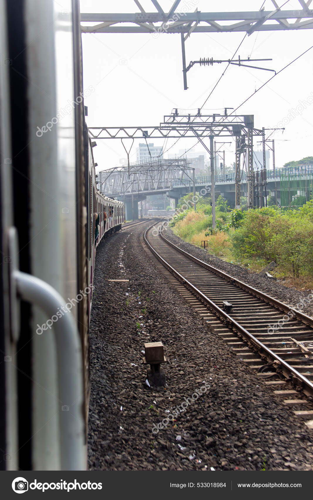 Entire View Empty Local Train Standing Mumbai Railway Station Platform ... Entire View Empty Local Train Standing Mumbai Railway Station Platform ...