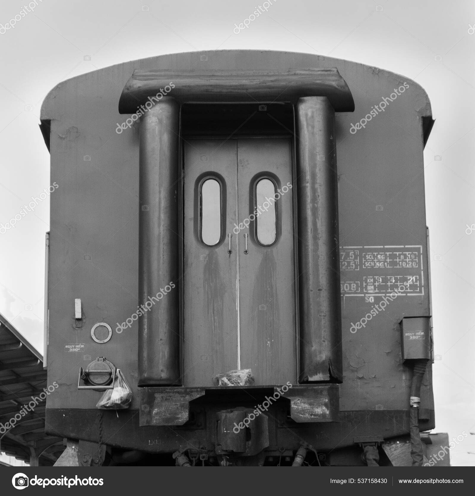 Grayscale Shot Old Train Backdoor — Stock Photo © Wirestock #537158430