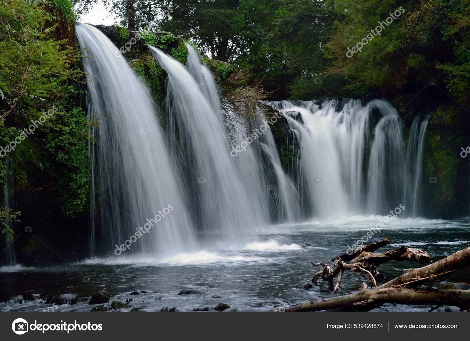 Waterfalls Pichi Ignao River — Stock Photo © Wirestock #539428674