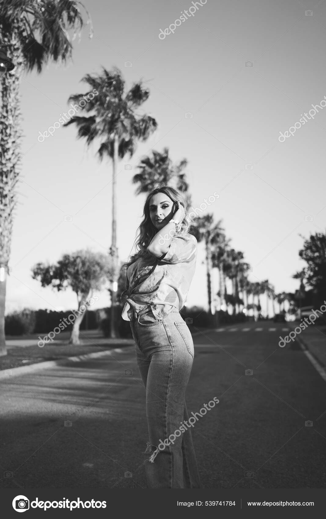 Beautiful Young Woman Posing Beach — Stock Photo © Wirestock #539741784