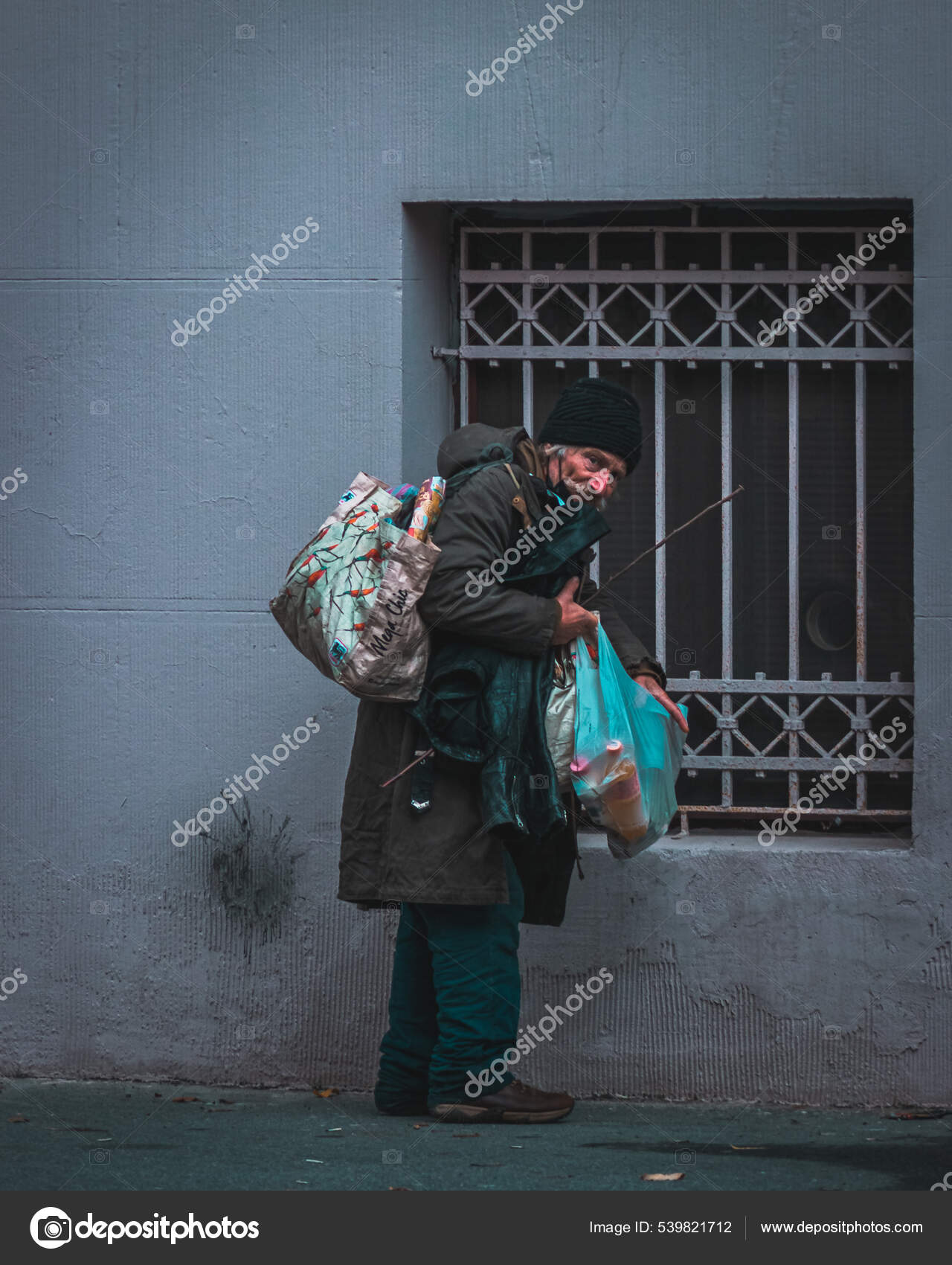 Bucharest Romania Oct 2021 Closeup Old Homeless Man Streets Bucharest ...