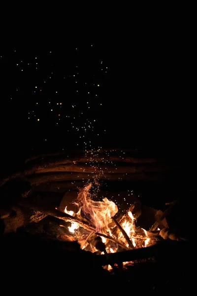 Fogata y estrellas Stock Photos, Royalty Free Fogata y estrellas Images ...