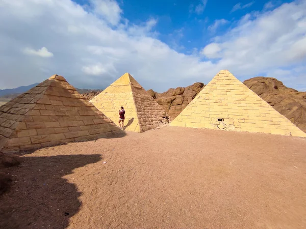 Building pyramids Stock Photos, Royalty Free Building pyramids Images ...