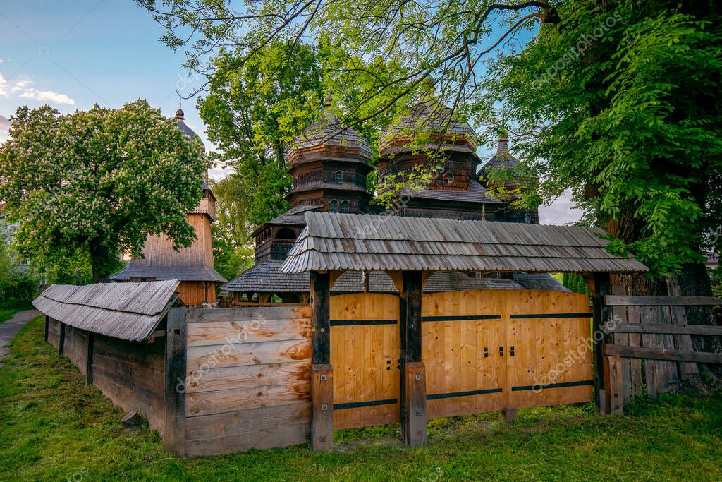 DROHOBYCH, UCRANIA - 10 de junio de 2021: Iglesia ortodoxa de San Jorge ...