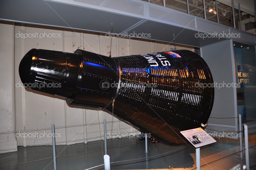 Mercury Capsule Design