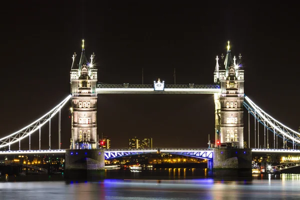 Eiffel tower bridge Stock Photos, Royalty Free Eiffel tower bridge ...