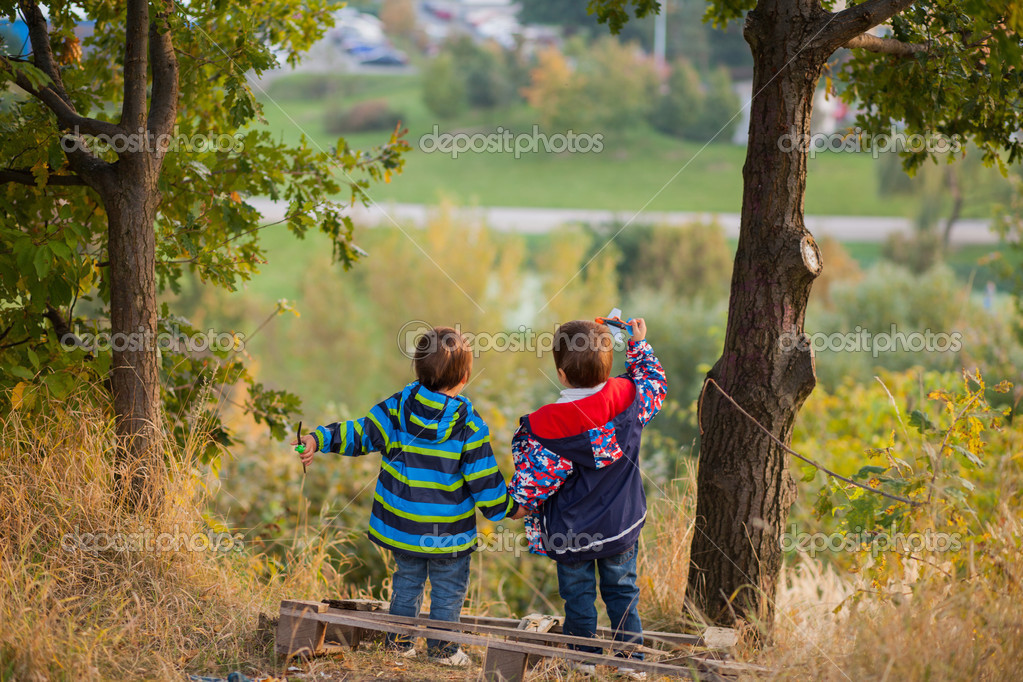 Clipart De Dois Amigos Rapazes