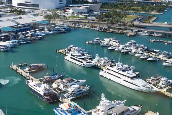 Miami boat arena Stock Photos, Royalty Free Miami boat arena Images ...