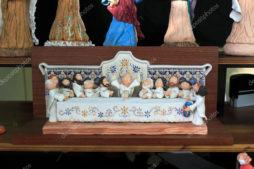 Ceramic craft figurines – Stock Editorial Photo © zacariasdamata #51257049