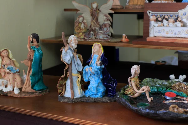 Ceramic craft figurines – Stock Editorial Photo © zacariasdamata #51257049