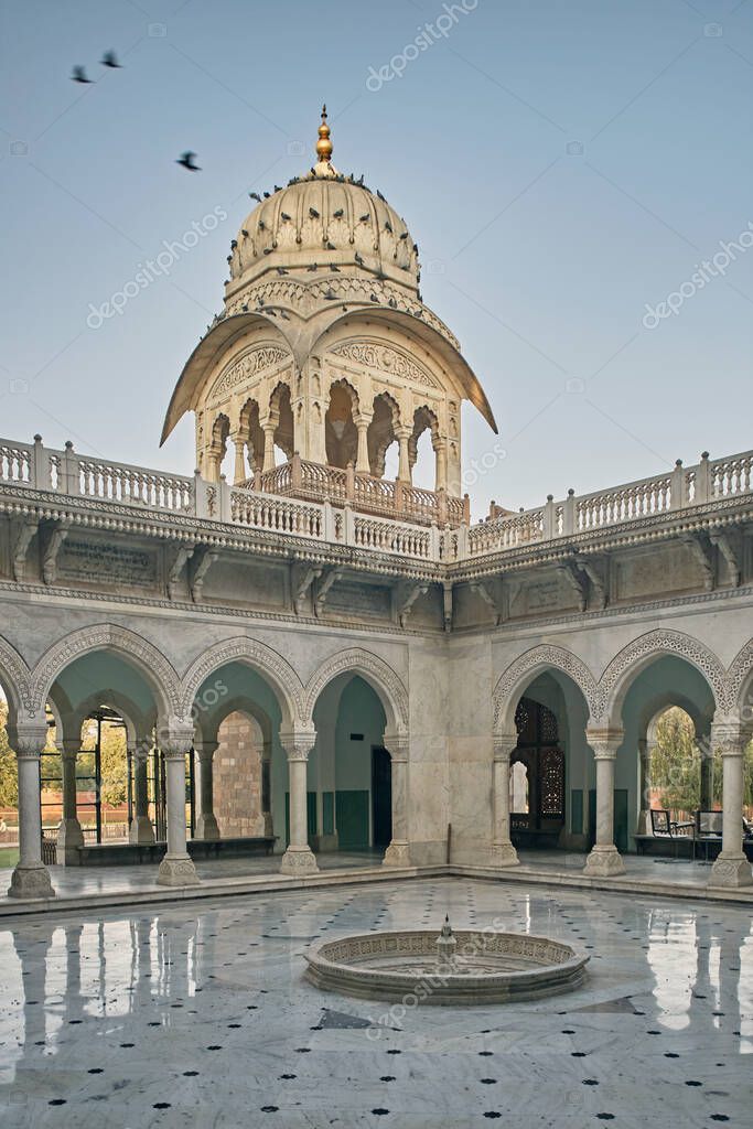 24 nove 2007 El patio de la corte de Albert Hall Museo diseñado por ...