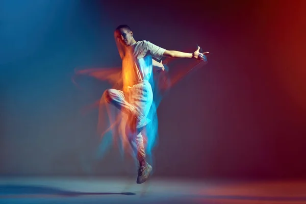 Contemporary Dance Jumps Wallpaper