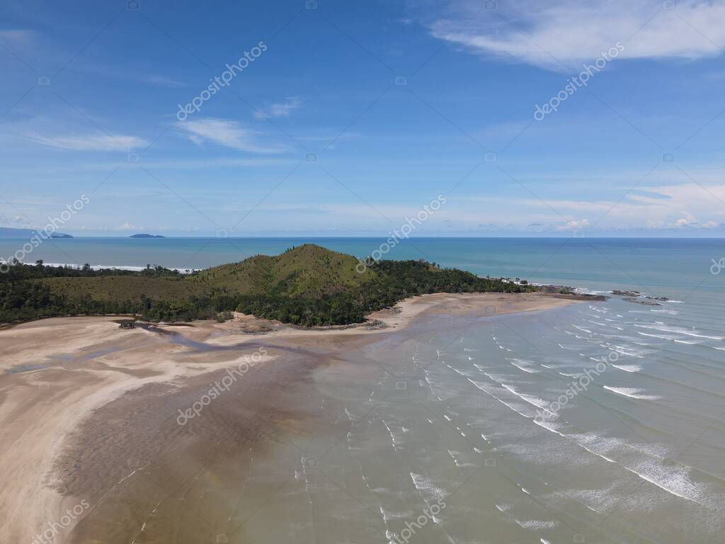 Las playas de Pugu, Gondol, Siar y Pandan de Lundu, en la parte más ...