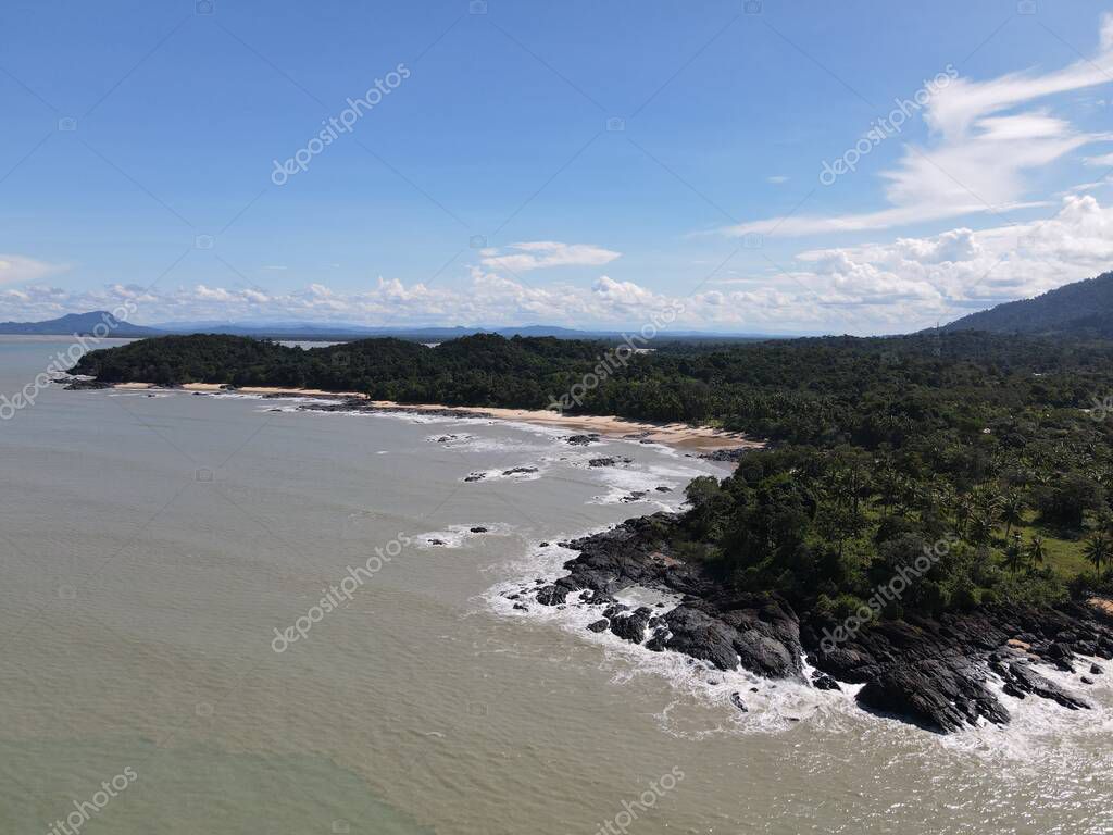 Las playas de Pugu, Gondol, Siar y Pandan de Lundu, en la parte más ...
