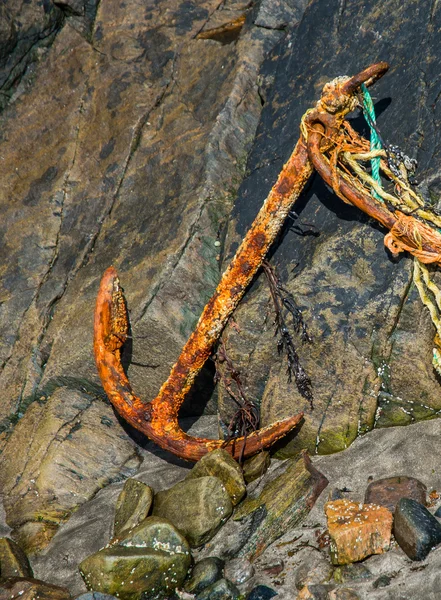 Rusty anchor Stock Photos, Royalty Free Rusty anchor Images | Depositphotos